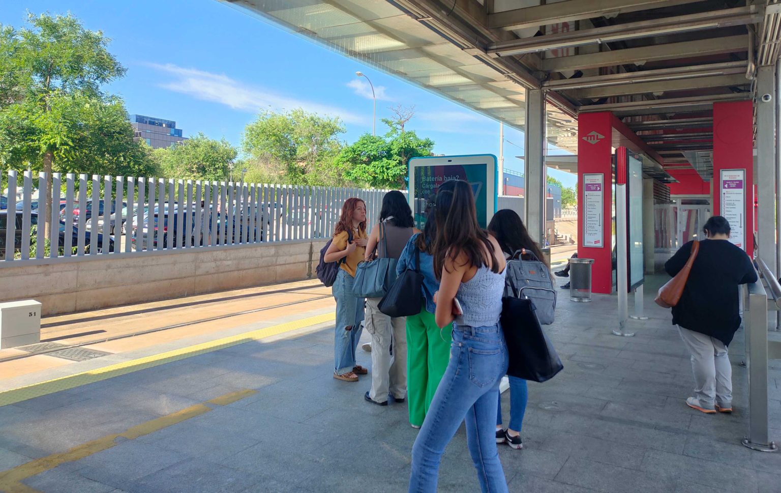 Chargy disponible en las estaciones de Metro Ligero Oeste - Chargy